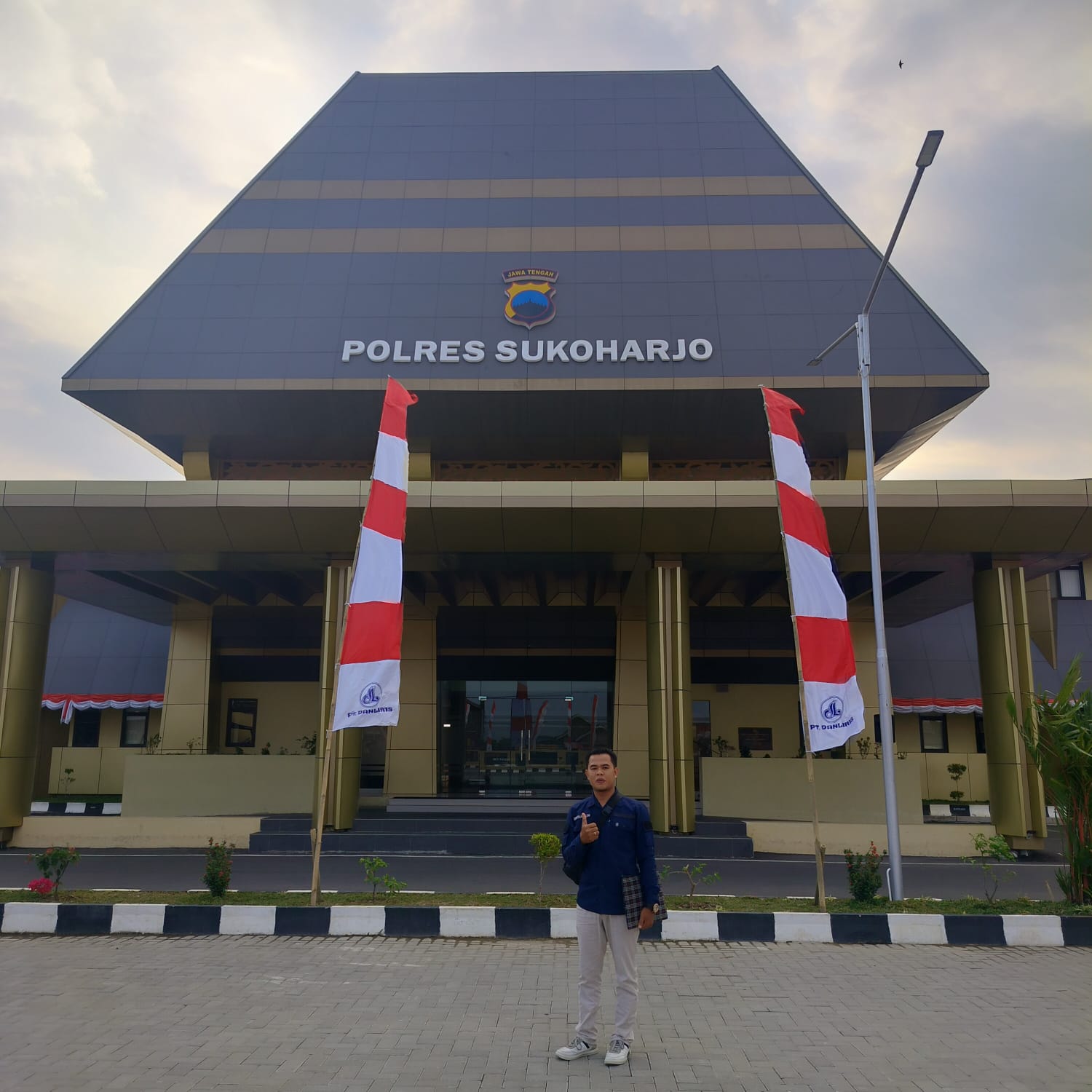 MENGENAL KERUGIAN MATERIL DAN IMMATERIAL